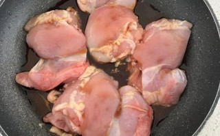 香茅鸡扒怎么做_香茅鸡扒腌制多久