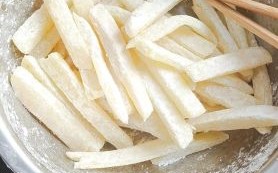 薯条怎么做才酥脆_自制薯条冷冻技巧
