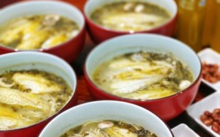 雪菜黄鱼面怎么做_雪菜黄鱼面热量高吗