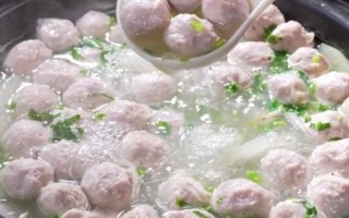 汆丸子怎么做_汆丸子详细步骤