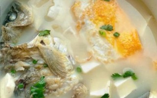 奶白色鱼汤怎么做_鱼汤变白原理