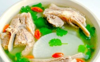 羊肉汤怎么炖不膻_羊肉汤做法大全窍门