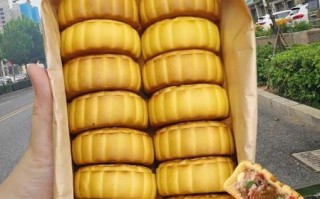 吃月饼照片真实照片怎么拍_中秋月饼拍照技巧