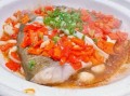 蒸鱼头怎么做才嫩_蒸鱼头需要多长时间