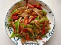 猪肝炒辣椒怎么炒好吃_猪肝炒辣椒不腥的秘诀