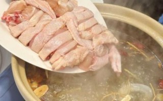 鸡肉火锅怎么做才嫩_鸡肉火锅汤底怎么调