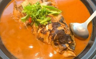 家常鱼头汤怎么做好吃_鱼头汤去腥增鲜技巧
