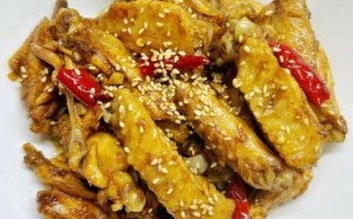 香辣鸡翅怎么做才外酥里嫩_香辣鸡翅腌制多久才入味