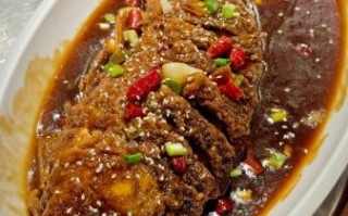 闷糟鱼怎么做_闷糟鱼最正宗的做法