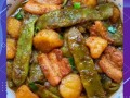 豆角炖土豆怎么做_豆角炖土豆用不用焯水