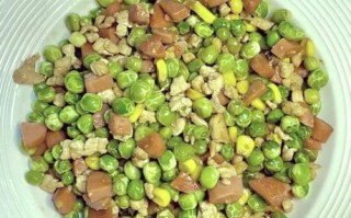 青豆炒火腿肠怎么做_青豆炒火腿肠窍门 青豆炒火腿肠怎么做_青豆炒火腿肠窍门