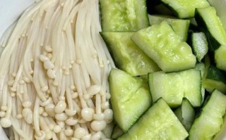 家常凉拌菜怎么做_凉拌黄瓜怎么做好吃