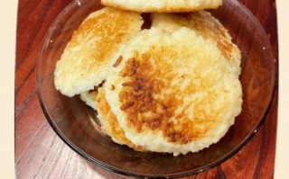 剩米饭加面粉烙饼怎么做_剩米饭烙饼要不要加水