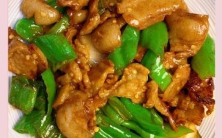 青椒炒五花肉片怎么做_青椒炒五花肉片的家常做法
