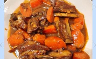 胡萝卜炖肉怎么做_胡萝卜炖肉用高压锅还是砂锅