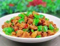 青椒鸡丁最正宗的做法_为什么先滑油后回锅