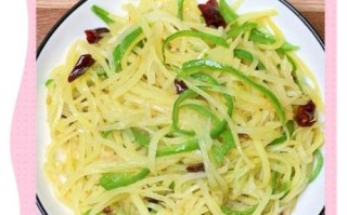 青椒土豆丝先放青椒还是土豆丝_下锅顺序怎么炒才脆