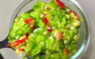 辣椒末怎么做好吃又香_自制香辣辣椒末的做法