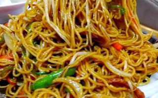 肉丝炒面怎么做_家常做法步骤