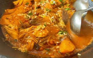 铁锅炖鱼怎么做_铁锅炖鱼需要炖多久