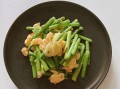 芦笋炒鸡蛋怎么做_芦笋炒鸡蛋需要焯水吗