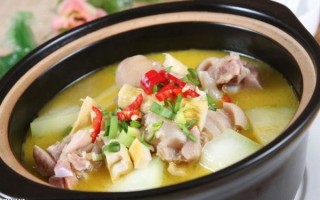 冬瓜炖猪蹄怎么做_冬瓜炖猪蹄的家常做法