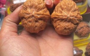 驴打滚狮子头文玩核桃怎么盘_驴打滚狮子头价格多少钱