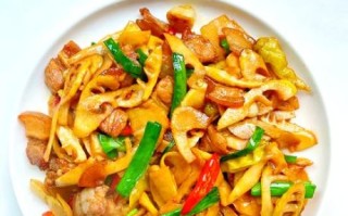 鲜竹笋炒肉片怎么做_鲜竹笋炒肉片需要焯水吗