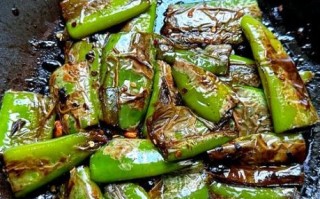 虎皮青椒怎么腌制_虎皮青椒腌制多久入味 虎皮青椒怎么腌制_虎皮青椒腌制多久入味
