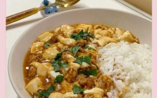 盖浇饭热量高吗_盖浇饭怎么做才健康