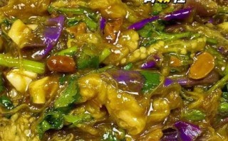 蒜泥麻酱凉拌茄子怎么做_茄子焯水还是蒸