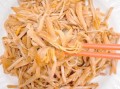 炒黄花菜要不要焯水_炒黄花菜怎么炒才好吃
