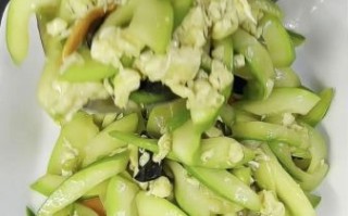 老西葫芦怎么做好吃_老西葫芦炒蛋做法