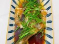 清蒸鲈鱼需要多长时间_蒸鲈鱼几分钟口感最嫩