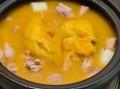 榴莲炖鸡的做法_榴莲炖鸡的功效与禁忌