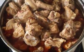 排骨怎么炖才好吃_煮排骨的正确步骤