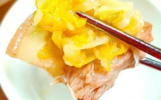 酸菜炖白肉怎么做好吃_酸菜炖白肉的做法窍门