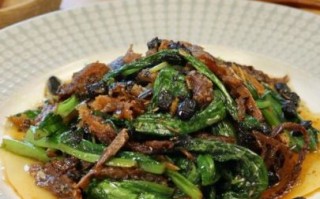 油麦菜炒豆豉鲮鱼怎么做_油麦菜炒豆豉鲮鱼热量高吗