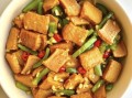 炒鱼豆腐的家常做法_鱼豆腐怎么炒才入味