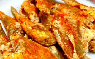 炸小黄鱼怎么酥脆_炸小黄鱼不掉皮窍门