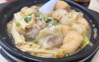 海鲜馄饨怎么调馅_海鲜馄饨汤底怎么做