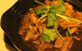 杨铭宇黄焖鸡米饭怎么做_正宗配方揭秘