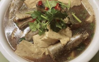 鳕鱼豆腐汤怎么做好喝_鳕鱼豆腐汤去腥窍门