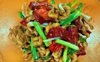 肉丝蒜苗怎么炒好吃窍门_肉丝蒜苗炒多久才嫩