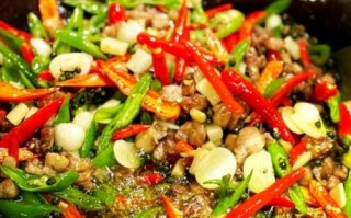 川味红烧兔怎么做_正宗红烧兔的秘诀
