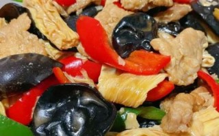 木耳炒肉片怎么做才嫩滑_木耳要不要焯水