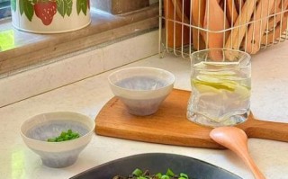 蜡笔小新纳豆拌饭怎么做_纳豆拌饭好吃吗