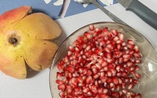 石榴干了怎么剥皮_石榴干了还能吃吗