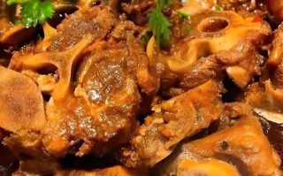 羊蝎子火锅里面有什么_羊蝎子火锅配菜推荐