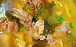 酸菜老鸭汤怎么做_老鸭汤用什么鸭最好